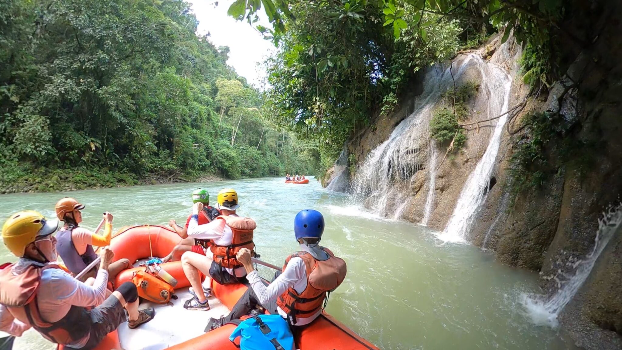 Whitewater Rafting – Lanquin Rafting – Semuc Champey